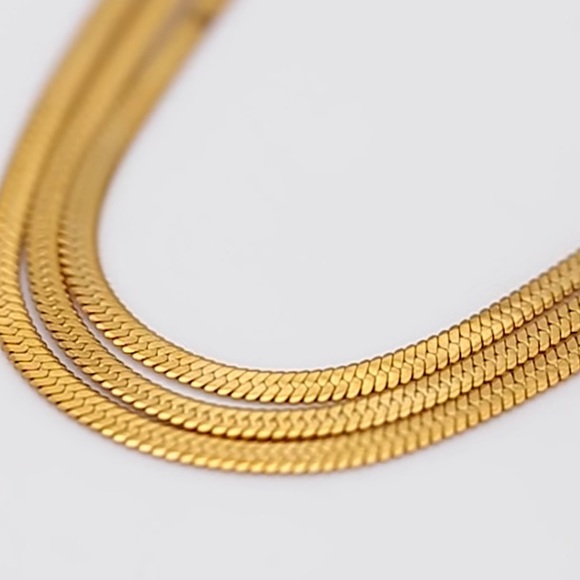 Anthropologie | Jewelry | New 8k Gold A Perfect Trio Stacked Gold Snake ...